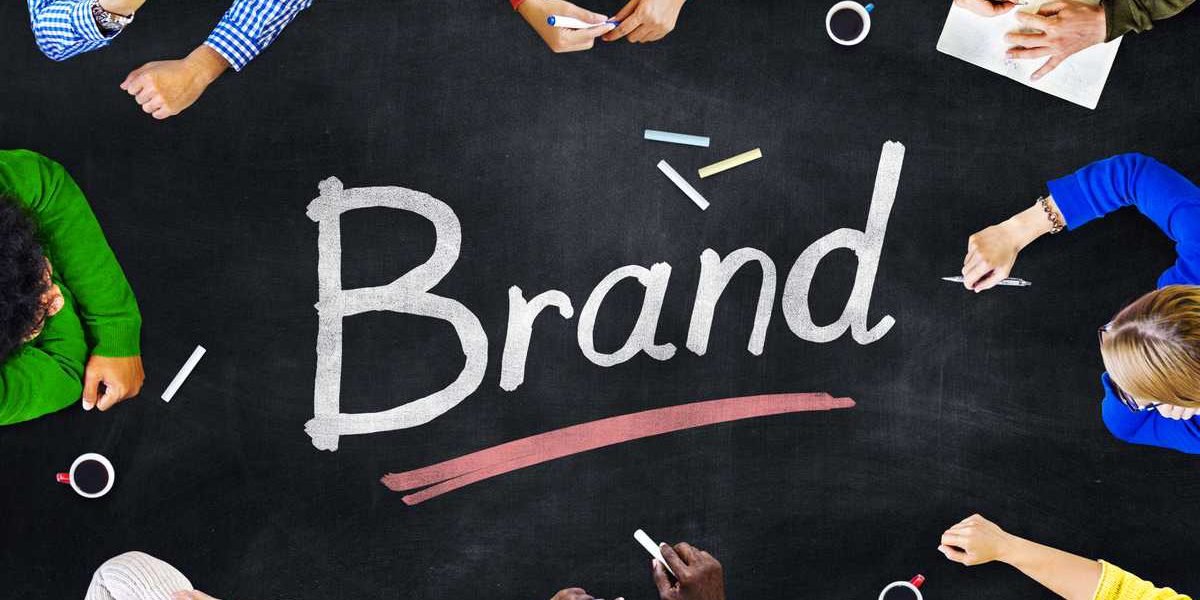 Importance of Building a Brand Community: Increase Loyalty, Communication
